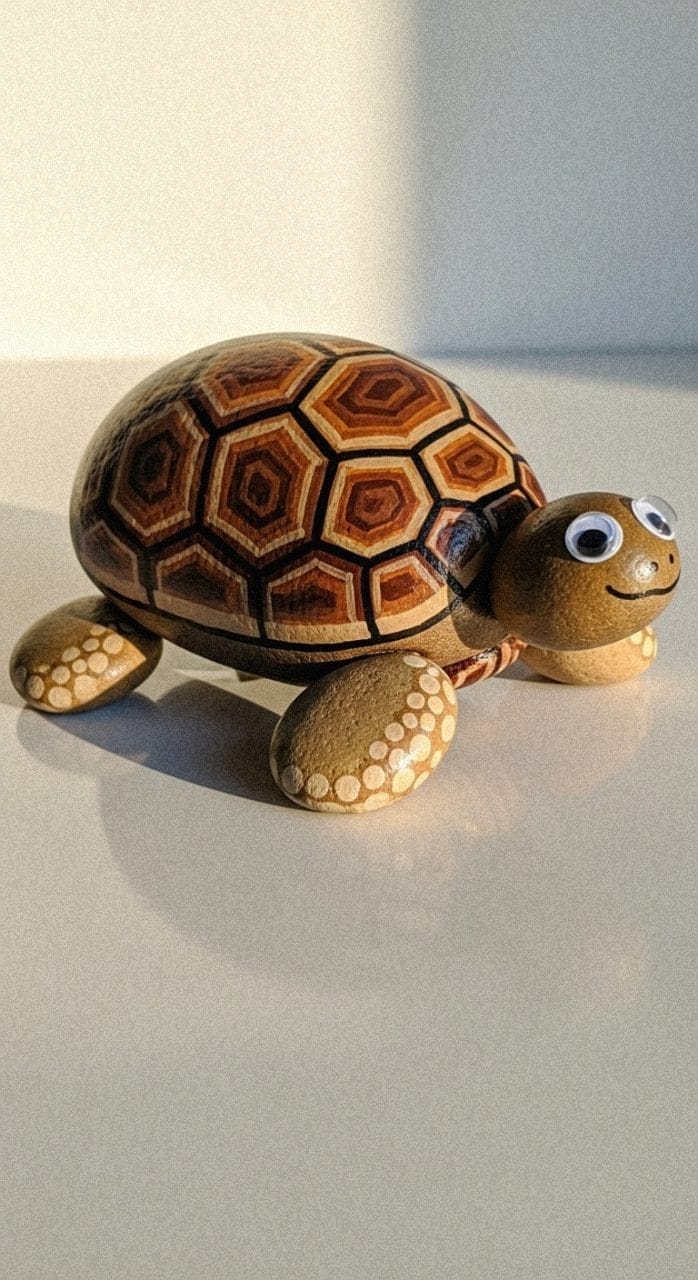 15 Turtle & Tortoise Crafts So Cute They Might Just Crawl Off Your ...
